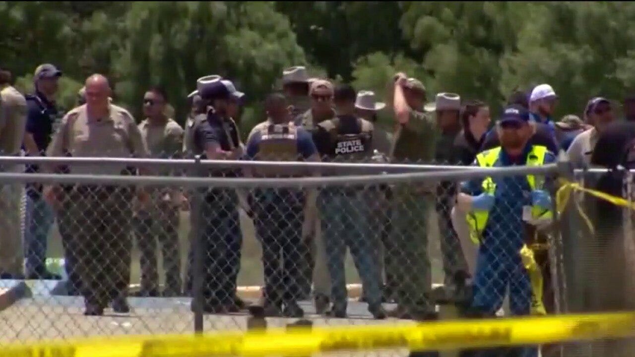 Trial of officer in Uvalde school shooting begins