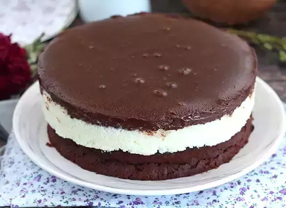 Bolo prestígio (brownie prestígio)