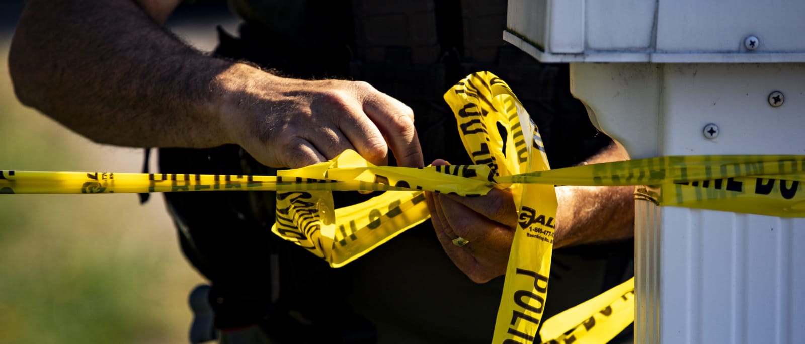 Michigan police standoff with sword-wielding Michigan man passes 24 ...