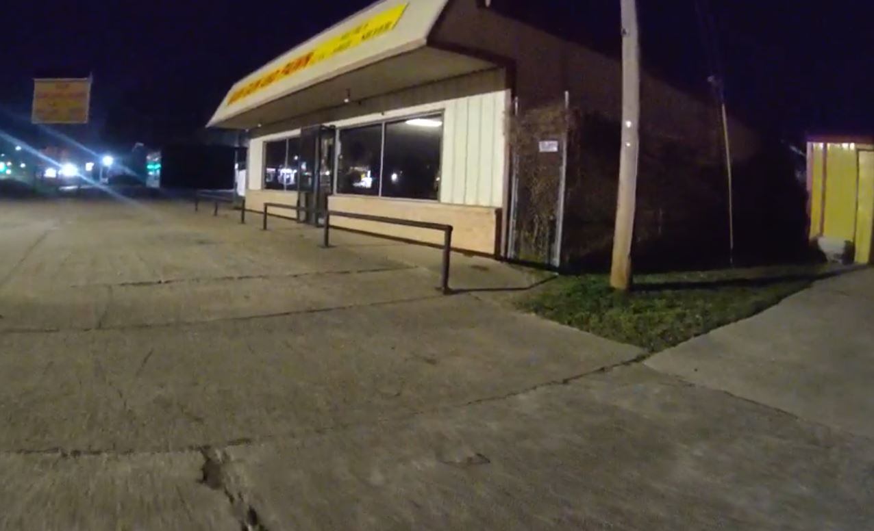 5 accused of breaking into Mount Pleasant pawn shop