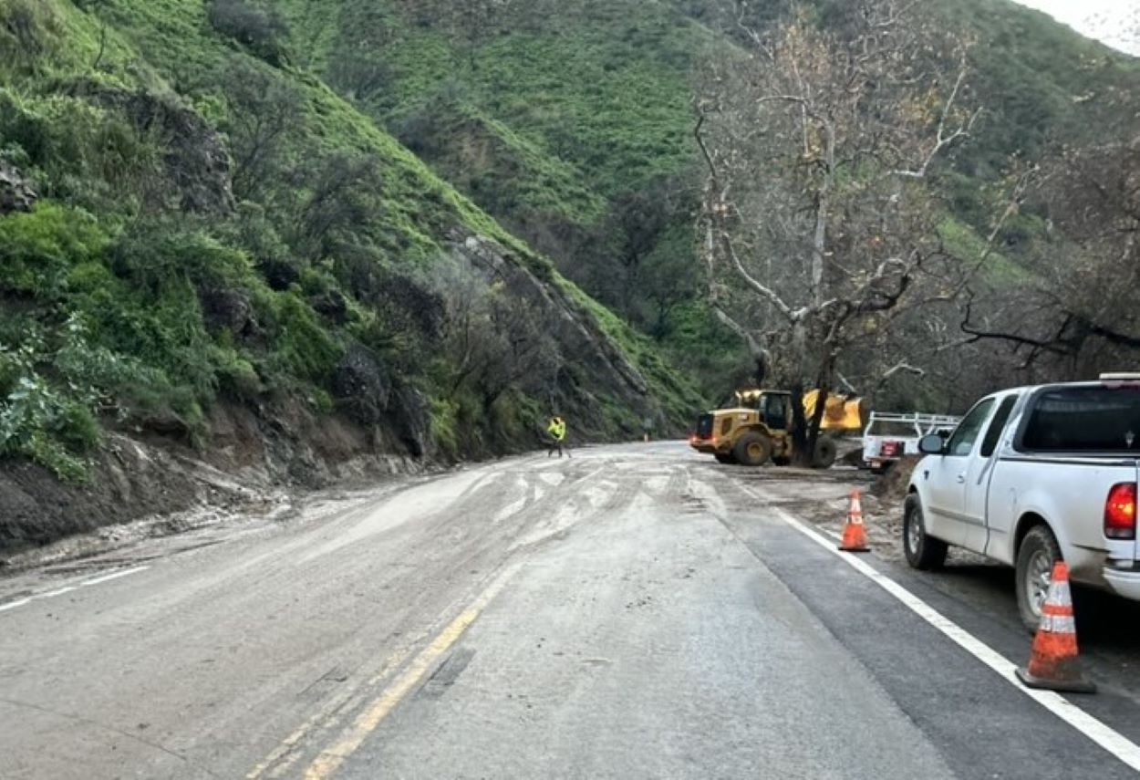 Topanga Canyon Boulevard reopens after threat from weekend storm
