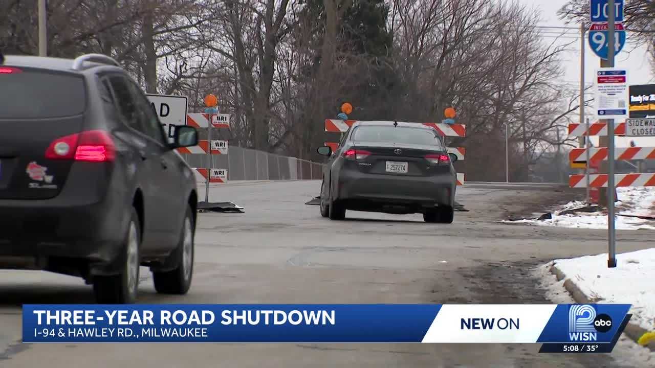 Hawley Road closure underway in Milwaukee