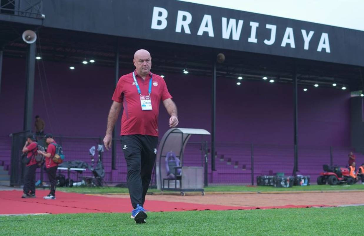 Menjelang hadapi PSBS Biak, Bojan Hodak ungkap kabar penting dari ...