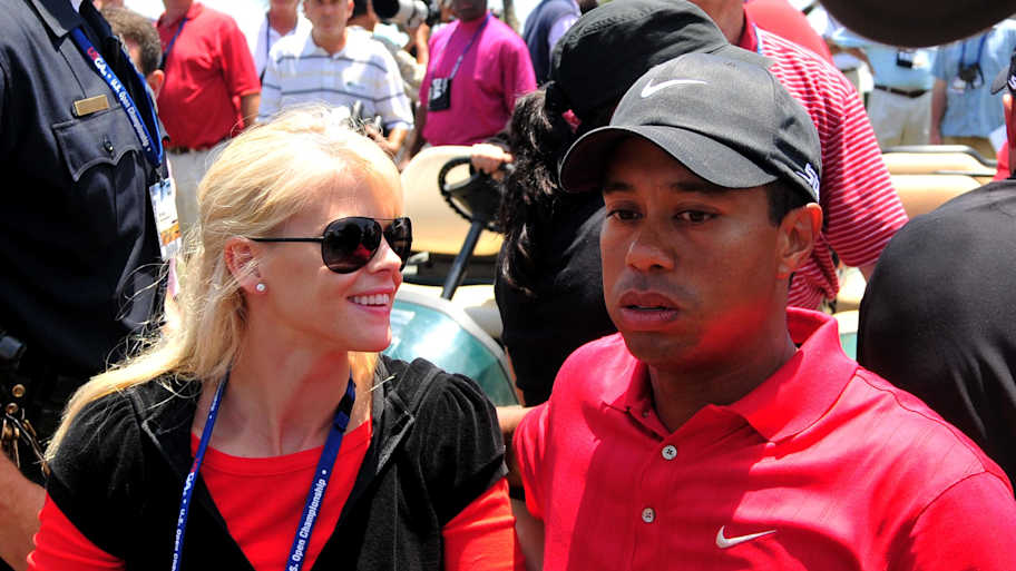 Elin Nordegren spotted with Tiger Woods in total mom outfit supporting ...