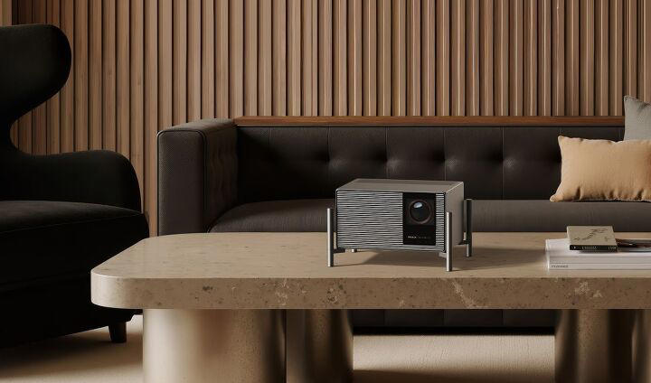XGIMI expands its lineup with a high-end Titan Noir Max projector