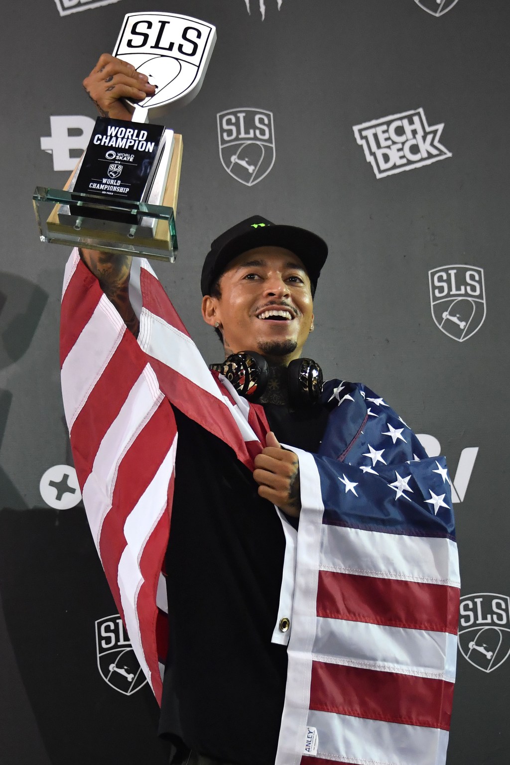 Olympic bronze medalist Nyjah Huston suffers fractured skull, eye ...