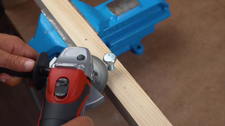 Explora creaciones con herramientas simples