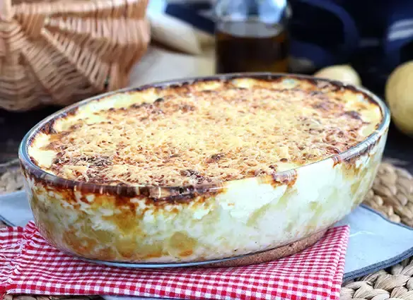 Cod fish with cream, the Portuguese recipe