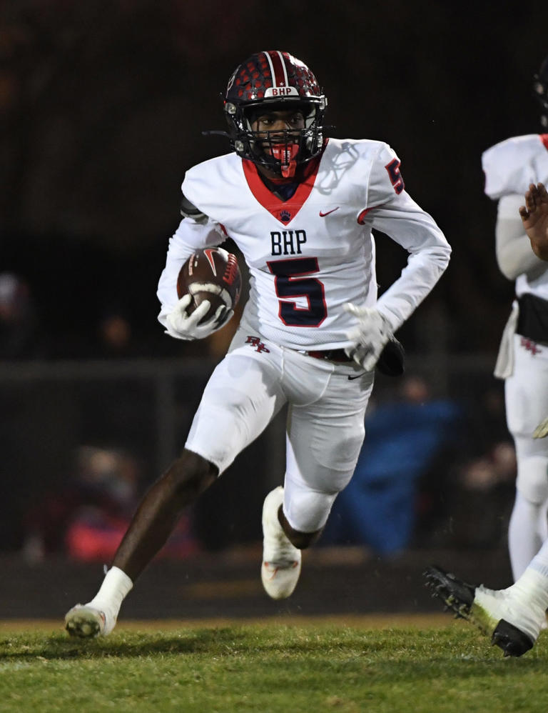 Belton-Honea Path football star WR Tajeh Watson transferring to Westside