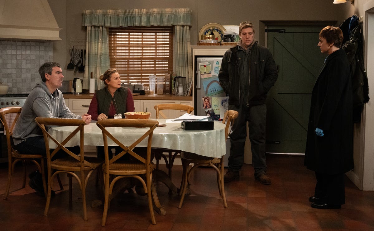 Emmerdale's Moira to be arrested in shocking new Celia twist