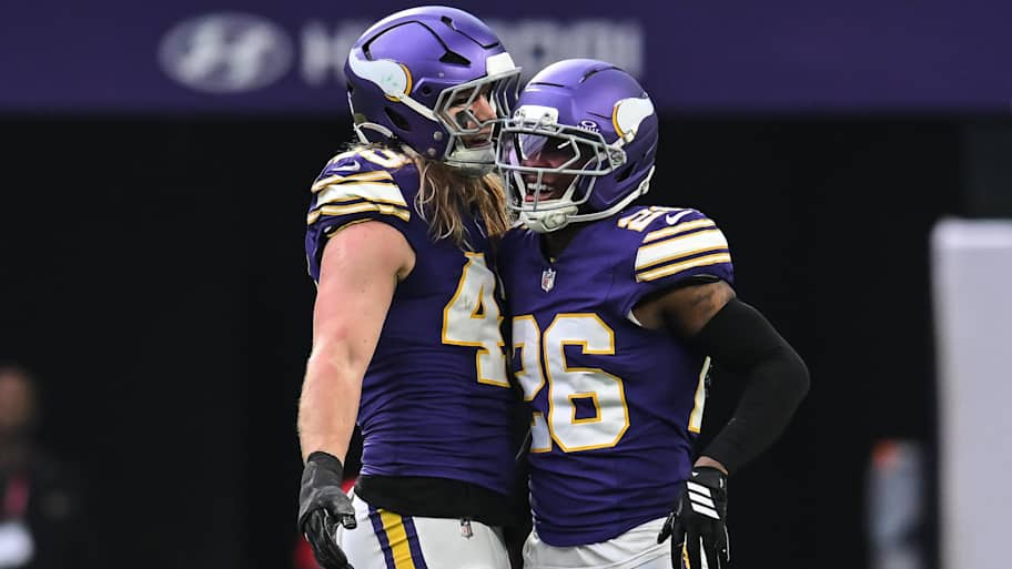 Vikings snap count analysis and notable PFF grades from Packers finale
