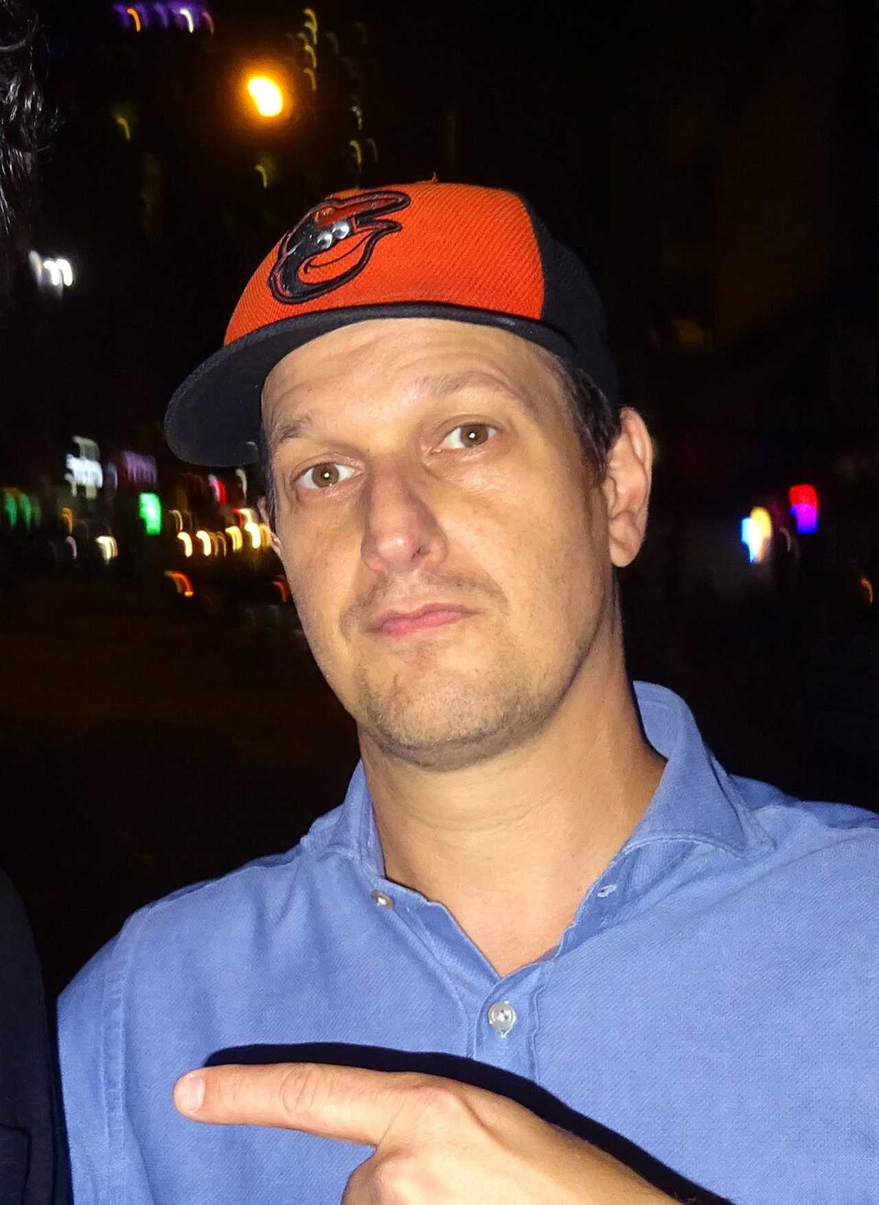 The reviews are in — and Maryland's Josh Charles is Fox’s 'best medicine'