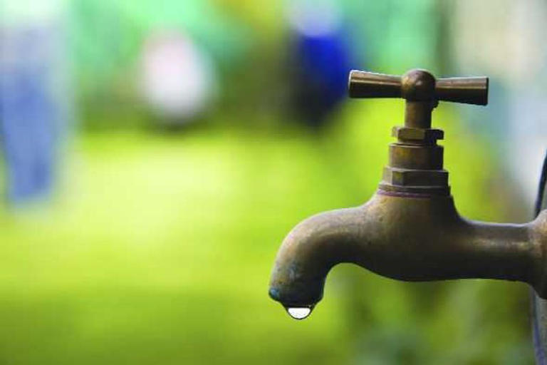 After Indore crisis, contaminated water causes typhoid outbreak in ...