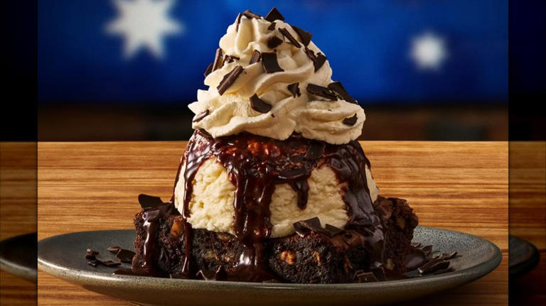 9 steakhouse chain desserts worth saving room for