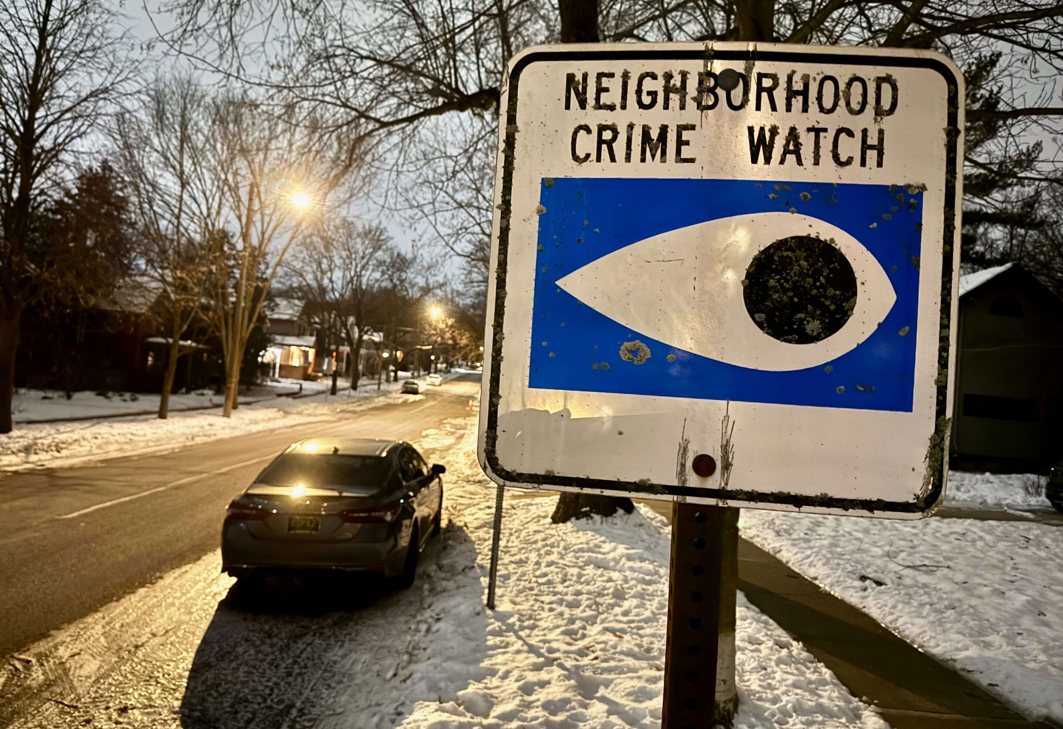 $18,000 ok’d for removal of Ann Arbor neighborhood crime watch signs
