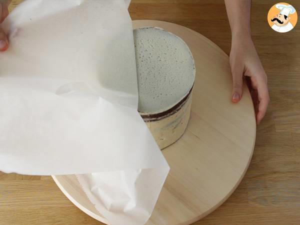 Layer cake Petit Chef with gum paste - video recipe!