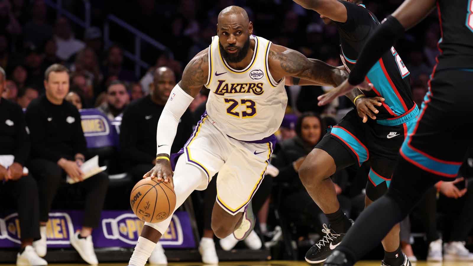 Lakers’ LeBron James matches Magic Johnson in NBA history — here’s how ...