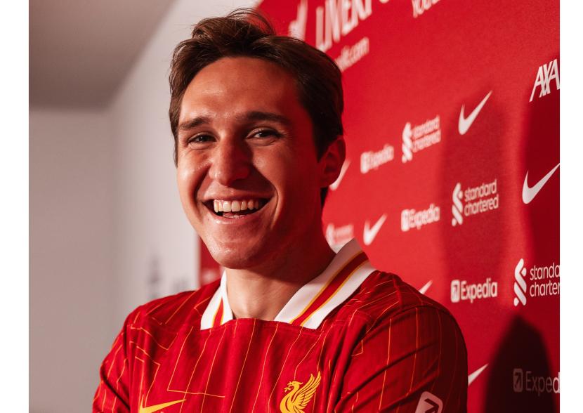 Juventus jajaki kans bawa kembali Federico Chiesa dari Liverpool