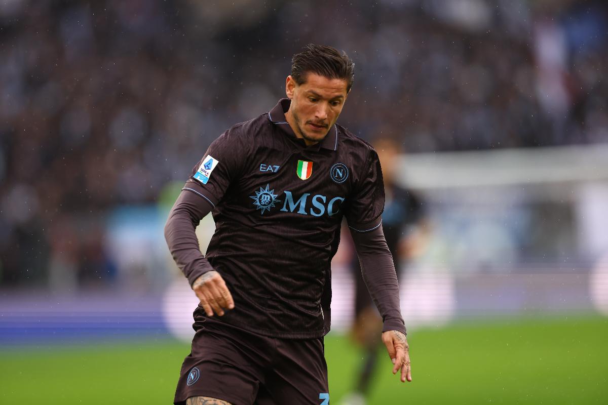 Mazzocchi resta a Napoli fino a giugno! Il Mattino: Valincic o Joao ...