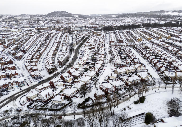 ‘Disruptive’ snow and rain could hit parts of England this week ...