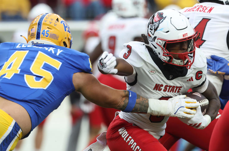 Alabama football lands NC State RB transfer Hollywood Smothers: What to ...
