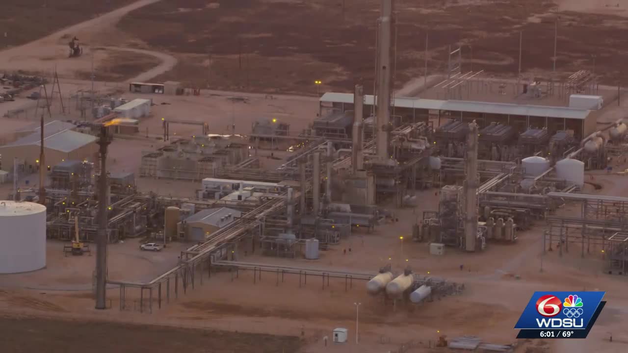 Venezuela's oil market return may stabilize US gas prices