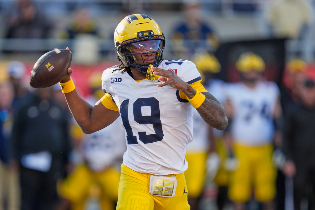 Bryce Underwood staying at Michigan for sophomore season under 1st-year ...