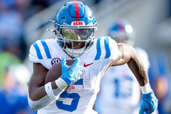 RB Kewan Lacy returning to Ole Miss for 2026, sources say