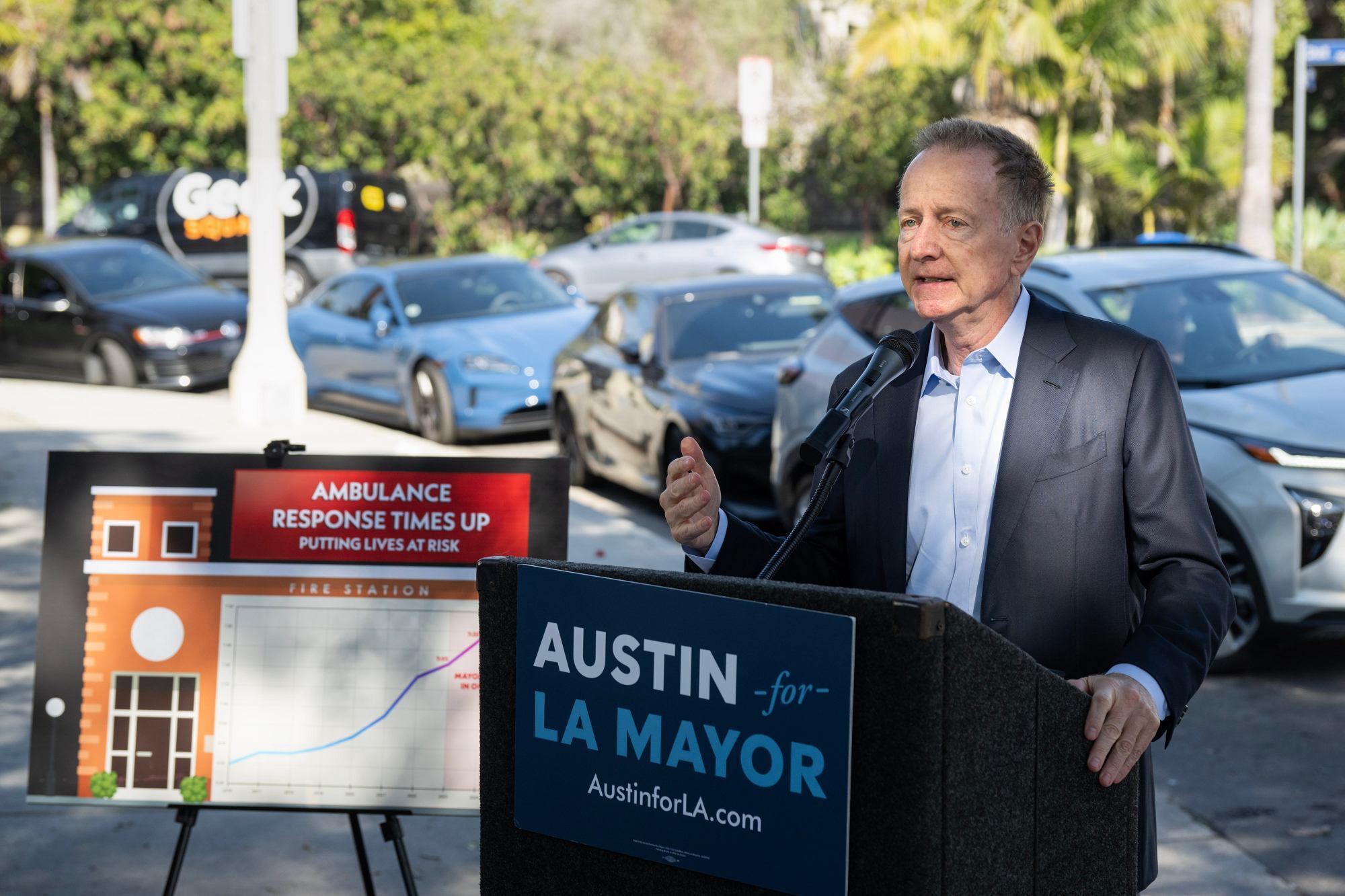 Mayoral candidate Austin Beutner presses Mayor Bass on Palisades fire ...