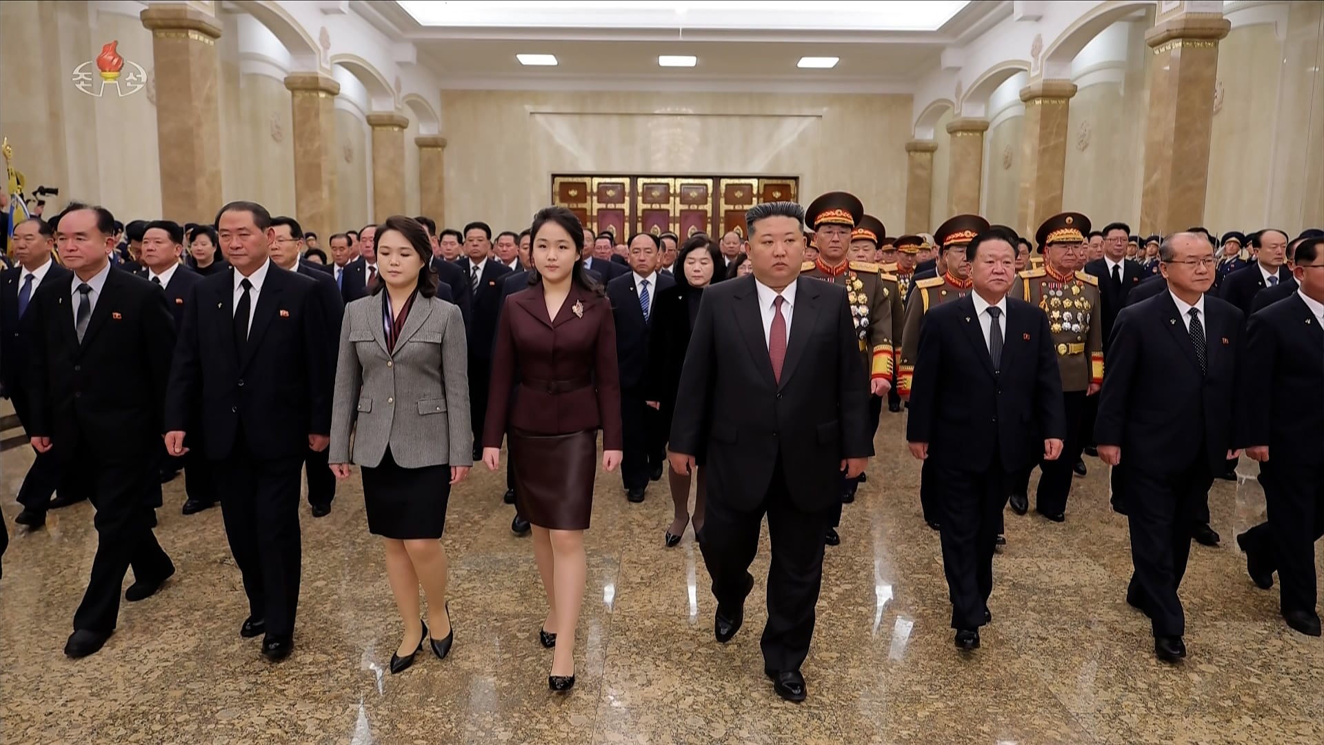Kim Jong-un, Kim Ju-ae's affection analyzed as systemic distortion