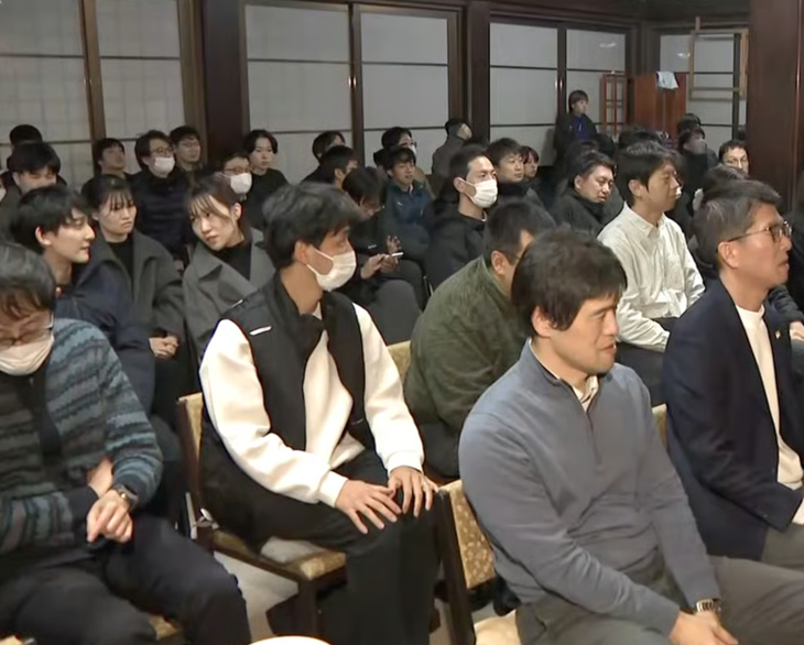 Độc lạ Nhật Bản: Công ty thuốc diệt côn trùng làm lễ tưởng niệm côn ...