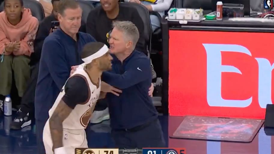 Steve Kerr gets ejected from Warriors-Clippers after getting heated at refs