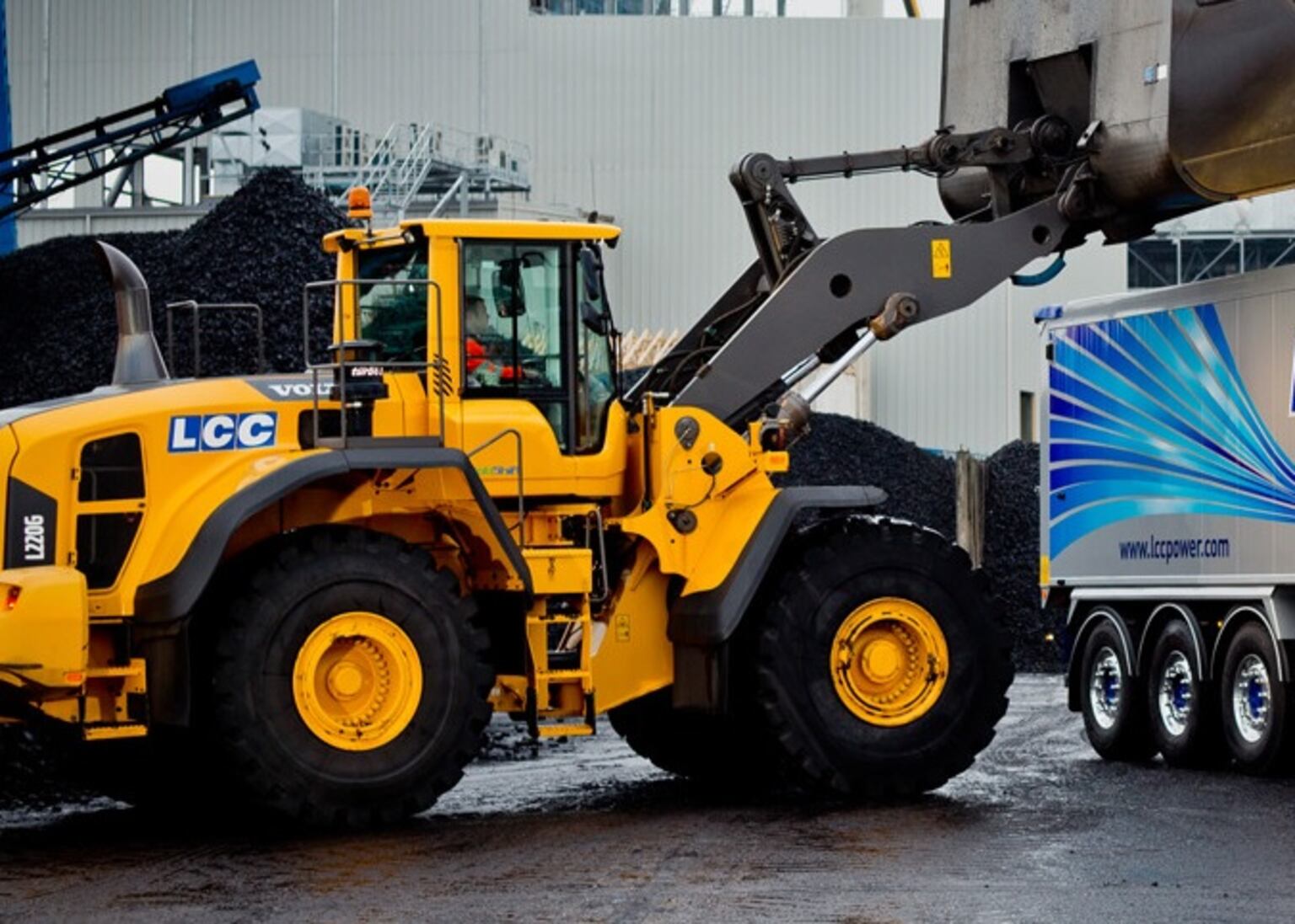 Billion-pound fuel group LCC pays £90m dividend to Isle of Man ...