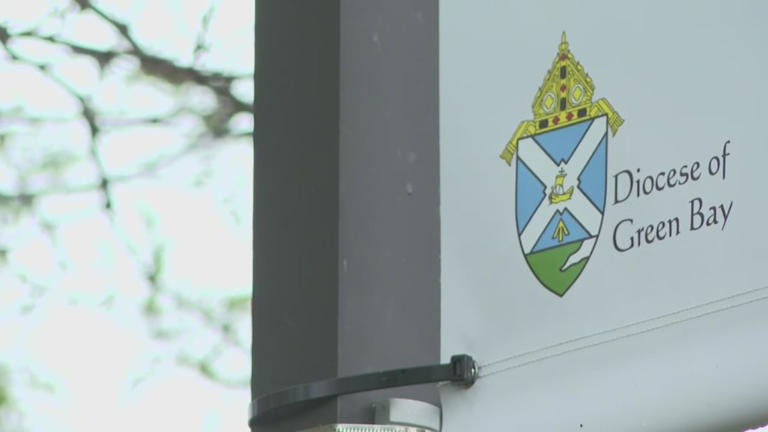 Green Bay Diocese: Former Bishop Robert Banks dead at 97