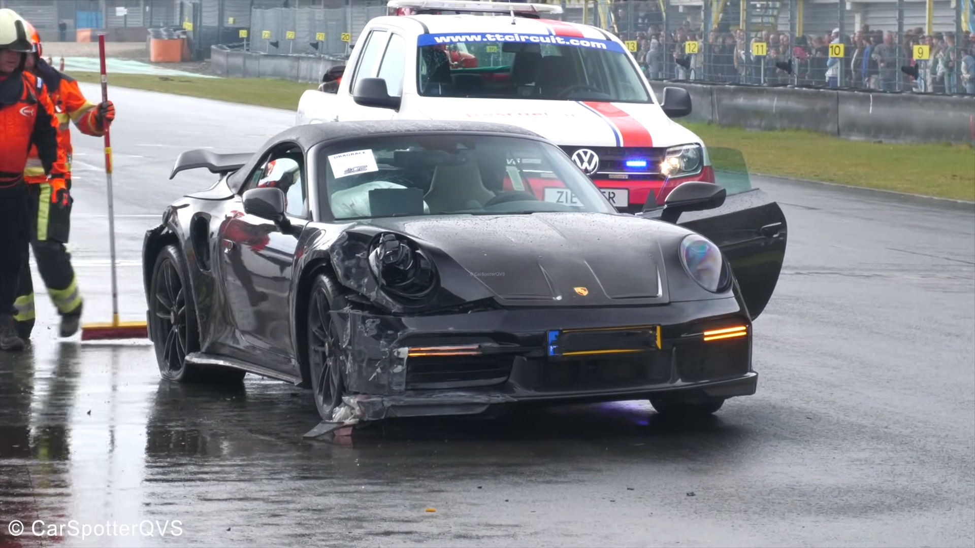 Crazy burnouts and reckless drifts turn rainy roads into chaos