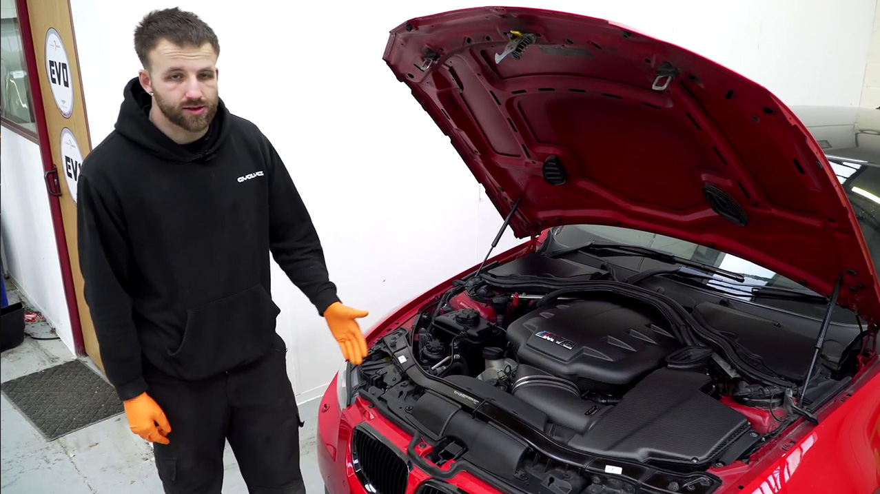 Throttle actuator van E92 M3 vervangen