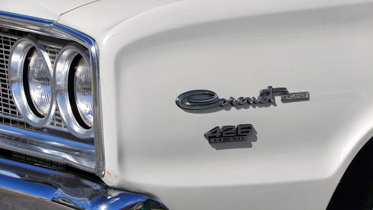The first production car to break 400 horsepower