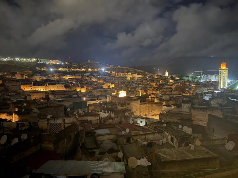 Mitten in Morocco: Day 1 - From frosty Manchester to rainy Fes, with ...