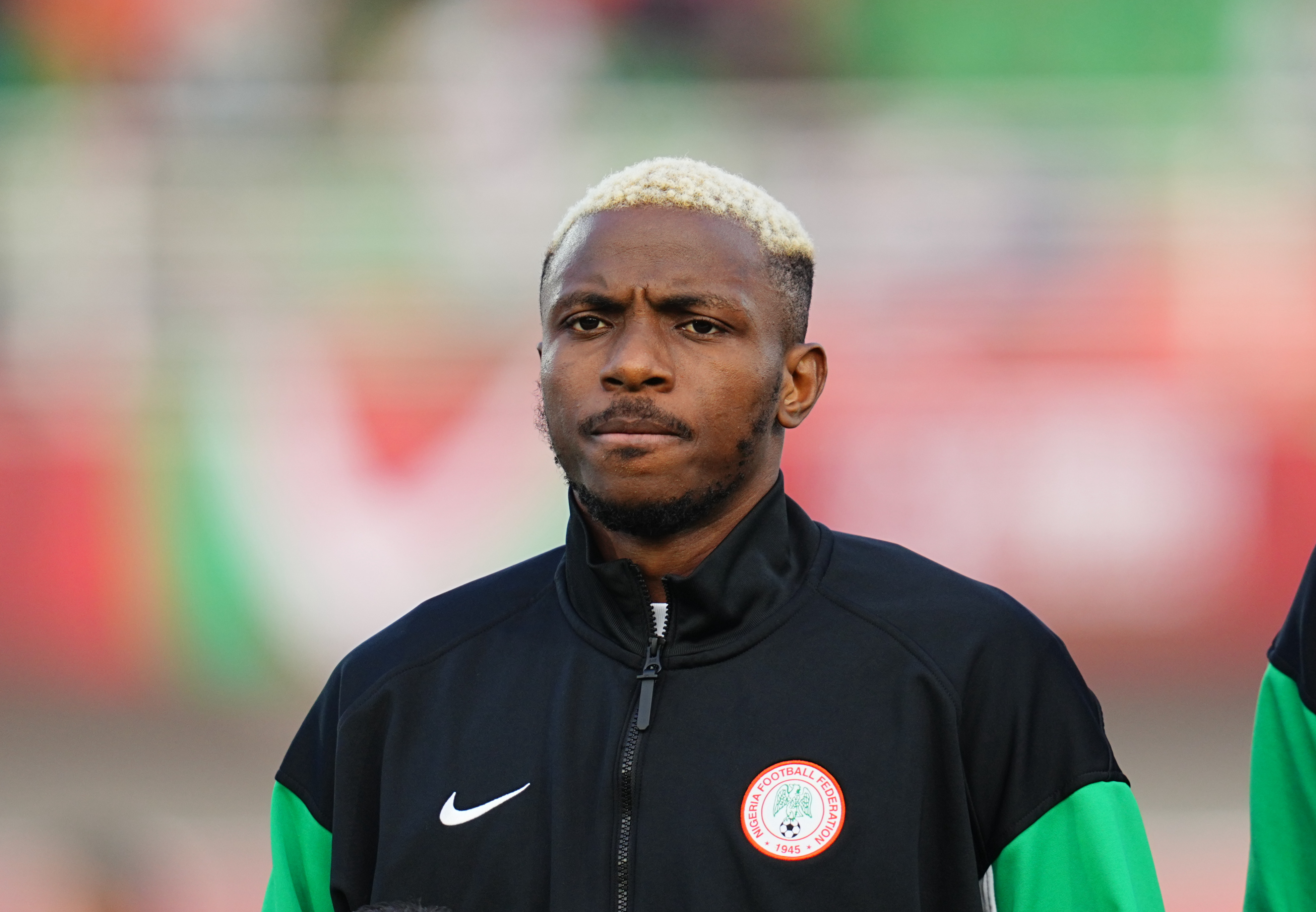 Osimhen vraagt om wissel na woedeuitbarsting: 'Dit is een teamsport!'