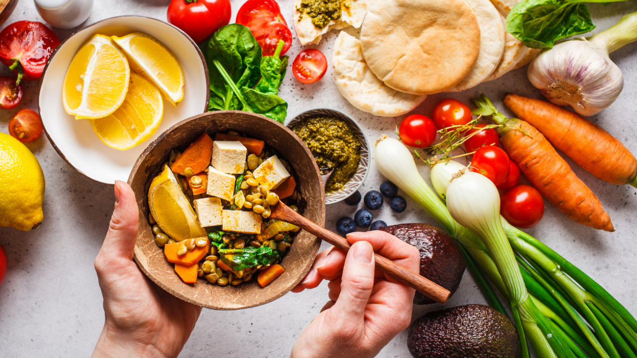 What you eat for fitness now affects how you think, sleep and recover