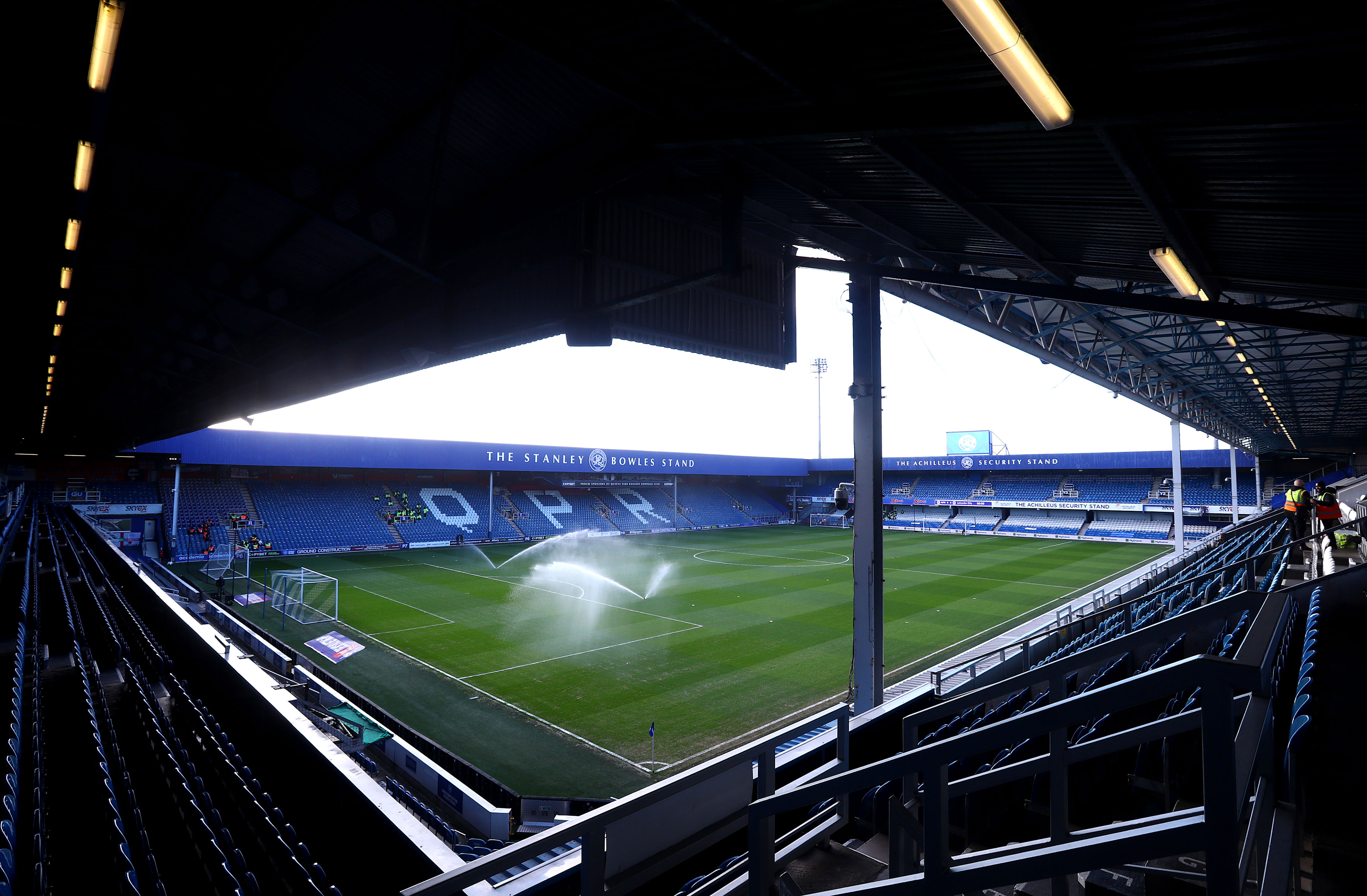 QPR race Portsmouth and Sheffield United to sign 'steely' centre-back ...