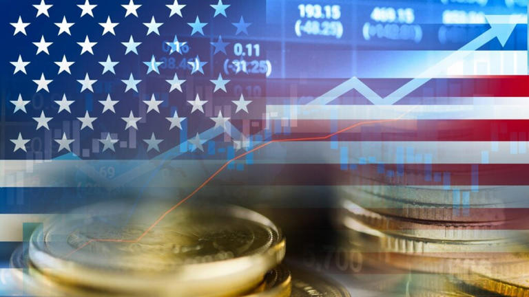 Top economist warns US economy showing recessionary weakness akin to ...