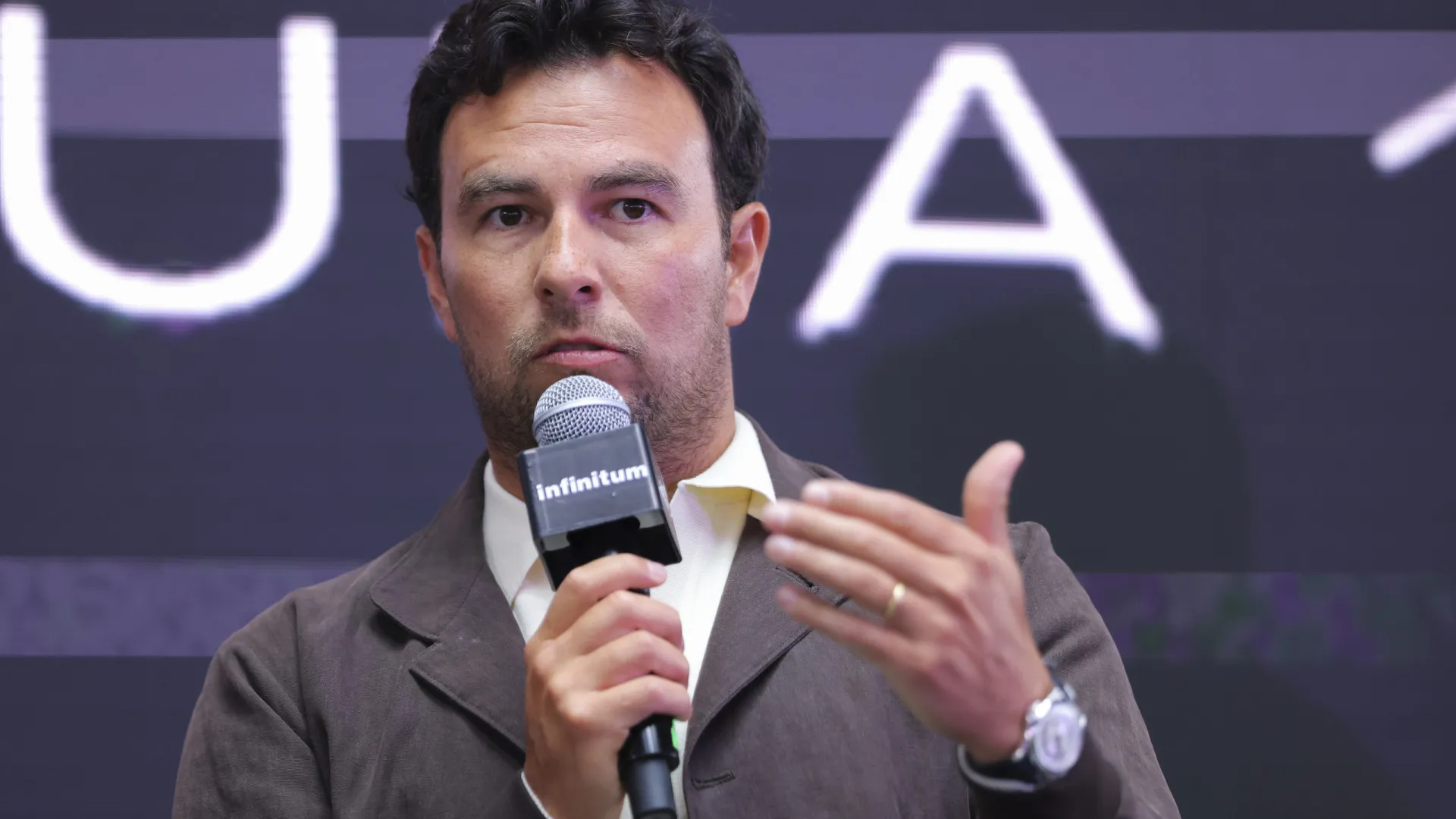 Pérez: "Se eu era muito veloz na Red Bull, criava-se um ambiente tenso"