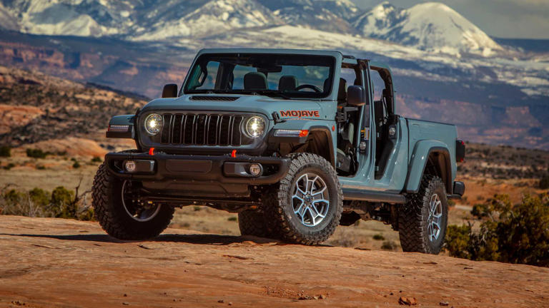Jeep Gladiator towing capacity comparison for 2026