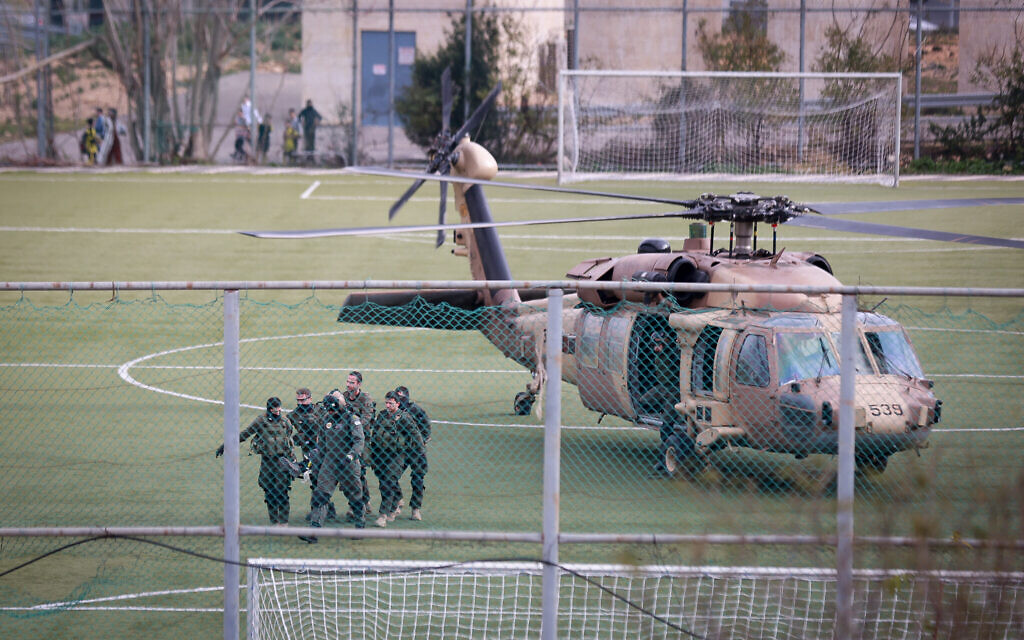 New Defense Ministry app streamlines access to rehab benefits for ...