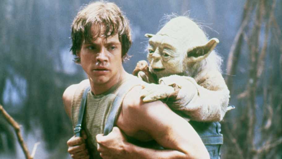 Star Trek actor likens his character to a beloved Star Wars Jedi