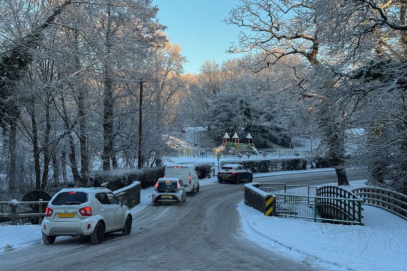 Cheshire under fresh Met Office weather warning for snow and ice
