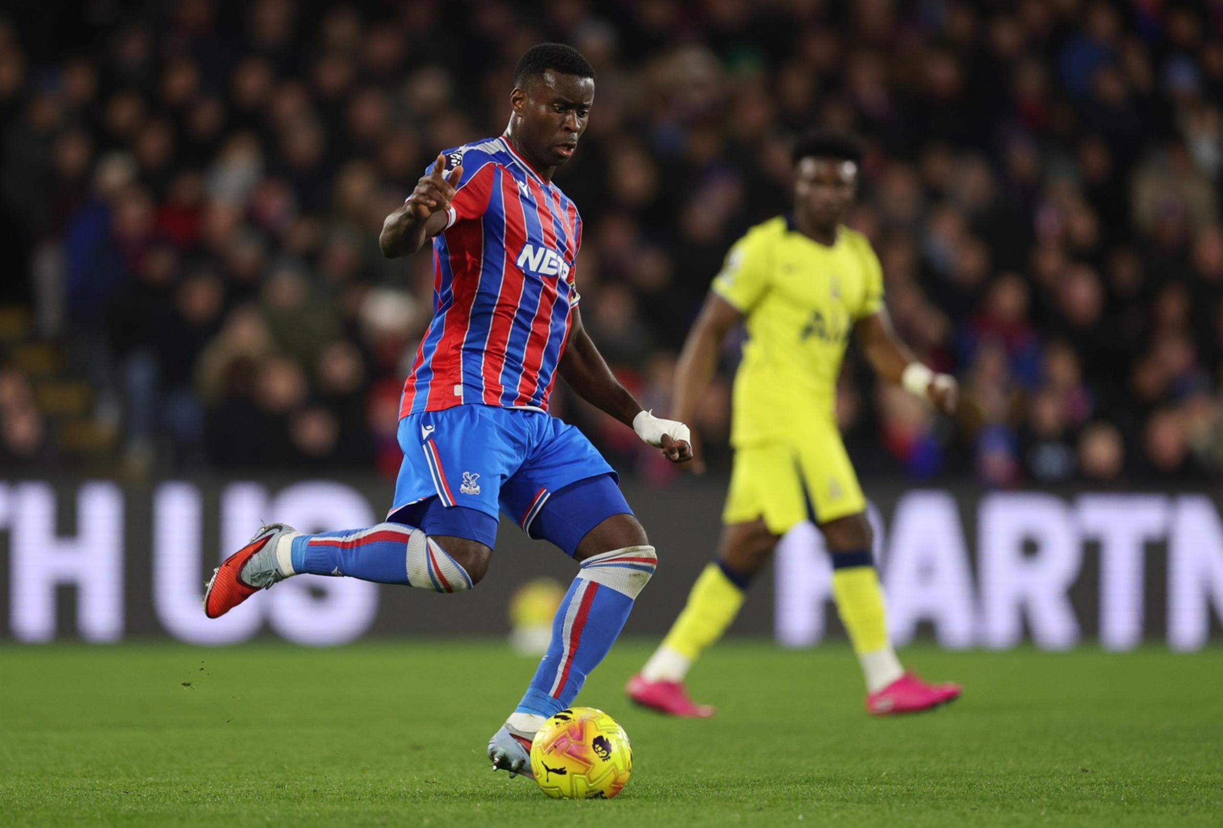 Expert tells Richard Hughes how he could persuade Palace to sell Guehi ...