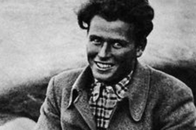 Climber's final words as he died feet from rescuers in 'worst death ...