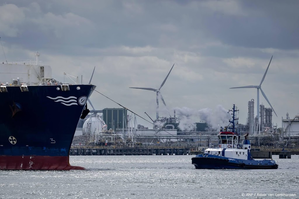 Terminals in Rotterdamse haven dinsdag opnieuw een paar uur dicht